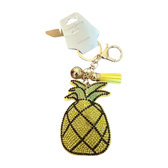 Accessories | Sparkling Pineapple Key Holder With Gold And Yellow ...